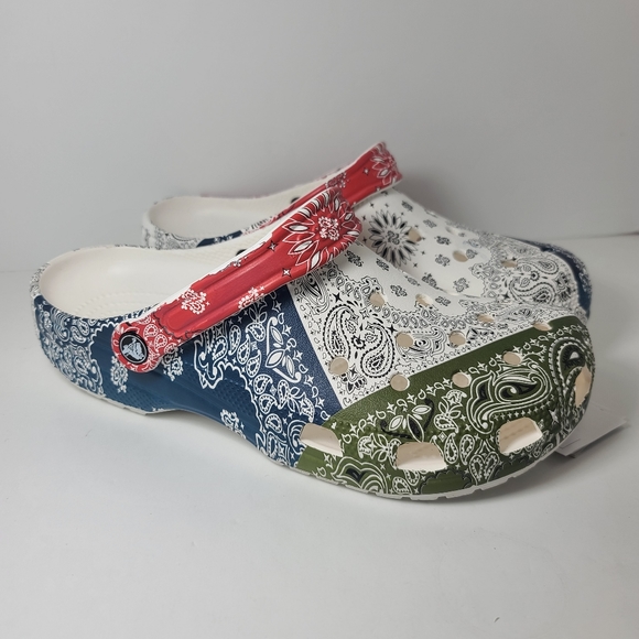 CROCS | Shoes | Crocs Bandana Clog Paisley Mens | Poshmark